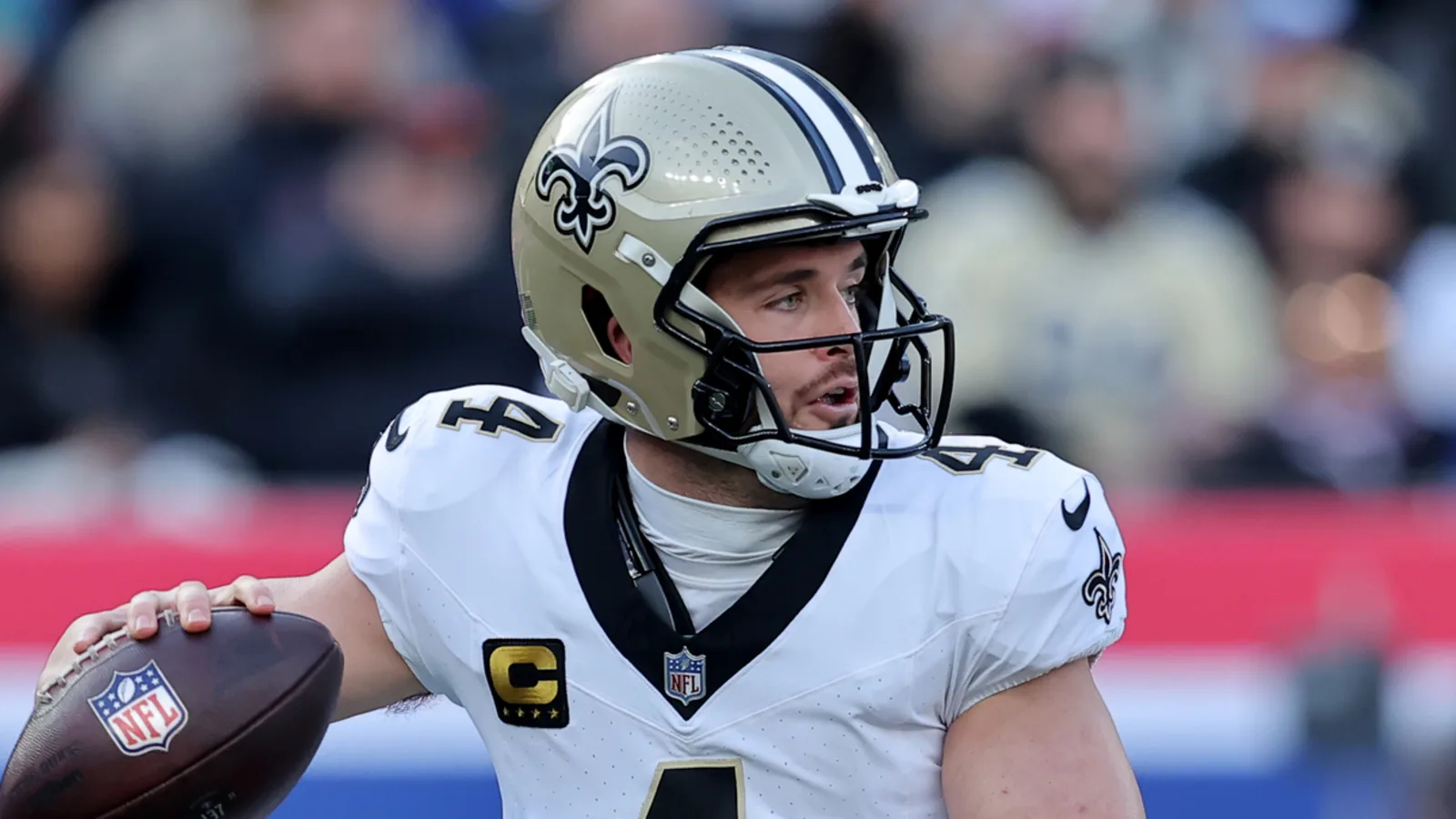 BREAKING: New Orleans Saints to swap sunk cost star Derek Carr for ...