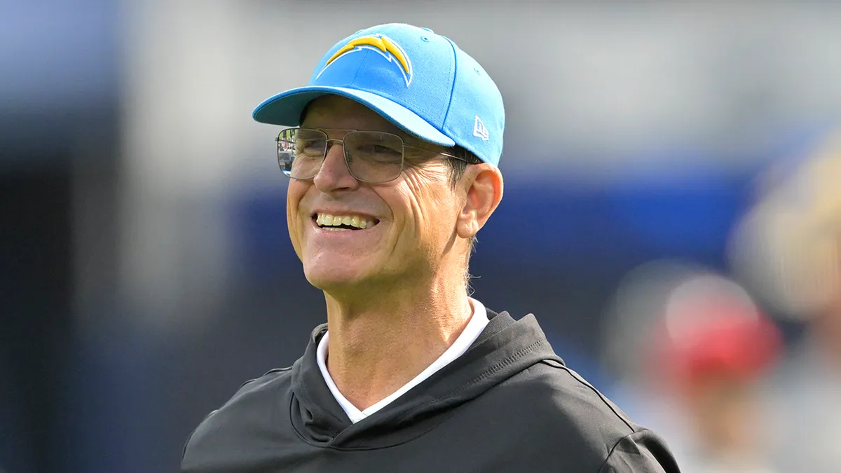 BREAKING: "long-term pass-catching corps" Chargers delivers WR outcome ...